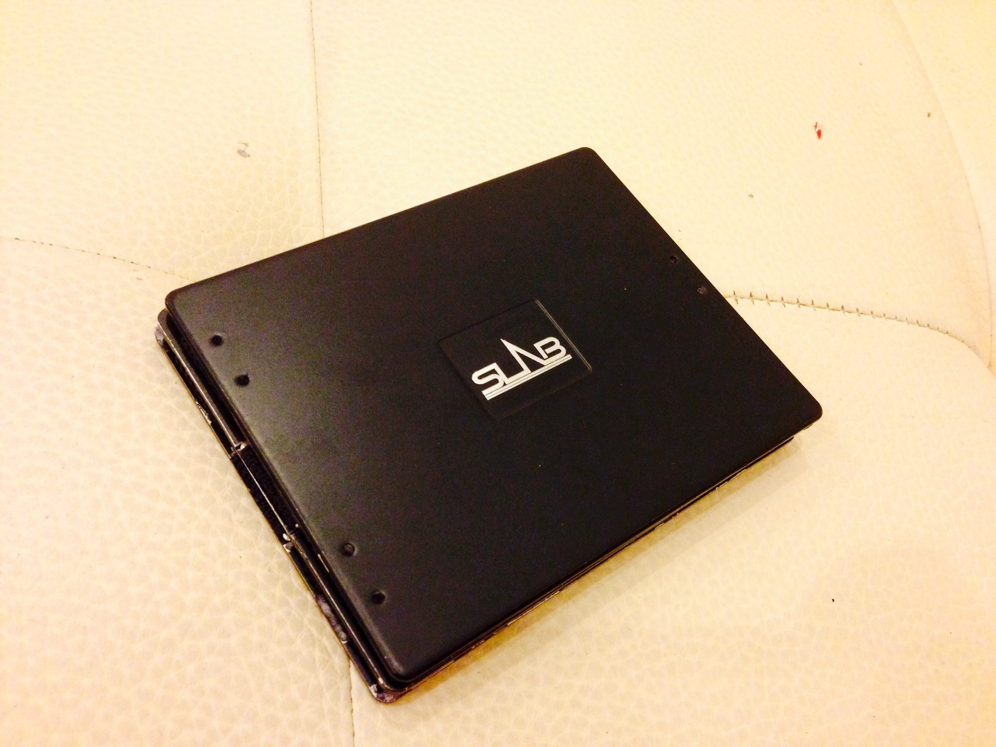 Slab - The Safest Travel Wallet, in Aluminum or Titanium | Indiegogo